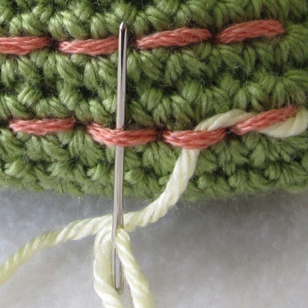 Embroidery on Crochet 4: Weaving, whipping, and couching - ReveDreams.com